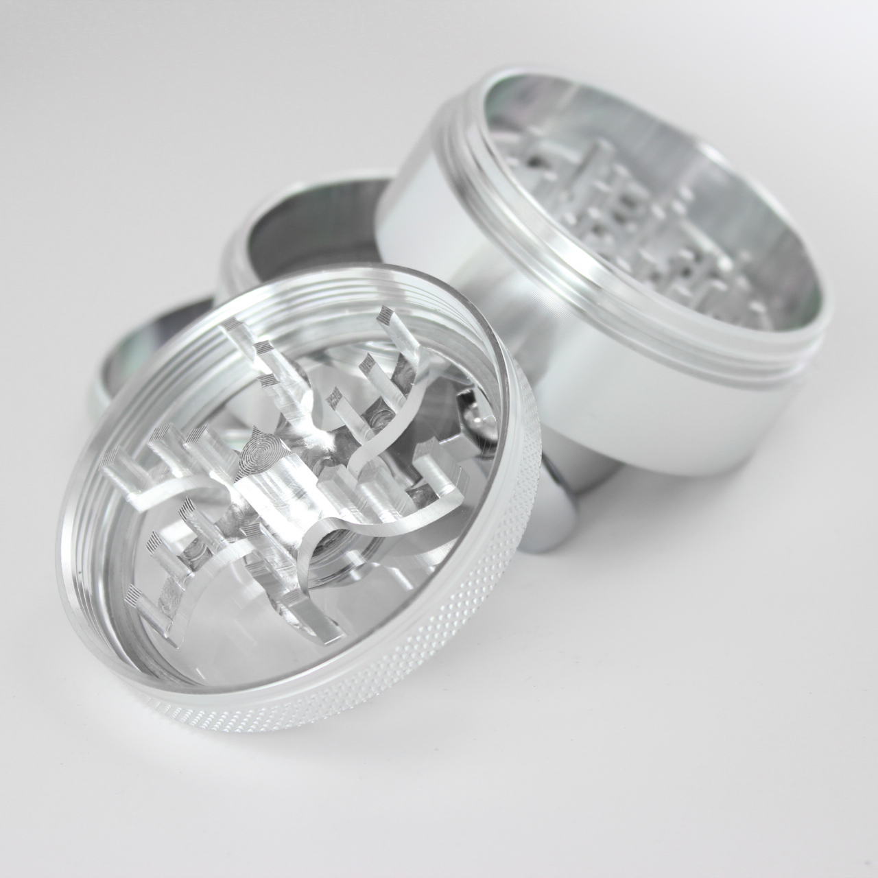 SharpStone Hand Crank 4 Piece Grinder Silver - Legalize it. We Think So